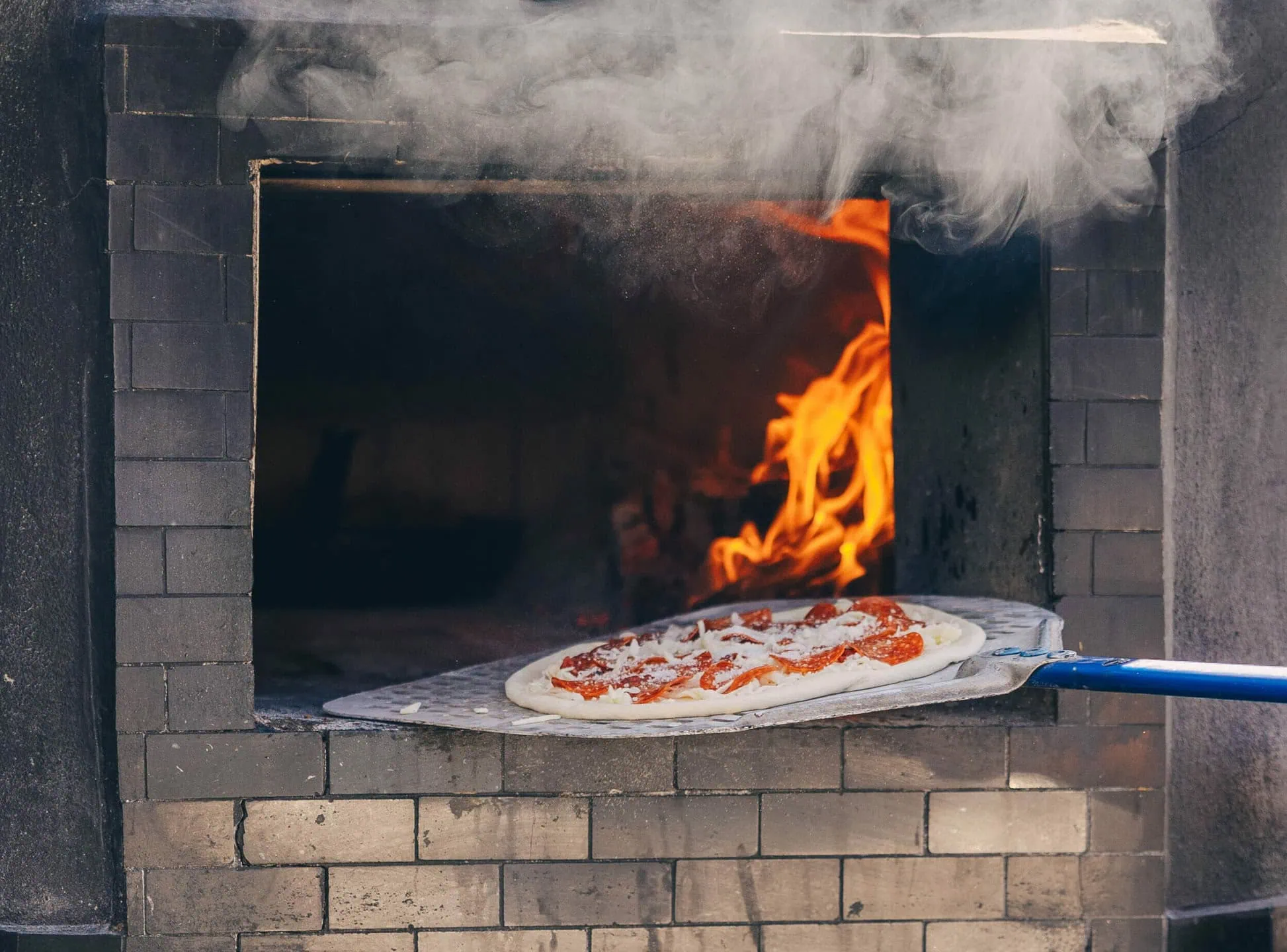 Gate Parkway - V Pizza Locations